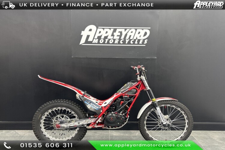 TENACI WONG motorbikes near me TENACI WONG for Sale 🏍️ MotoDealers UK